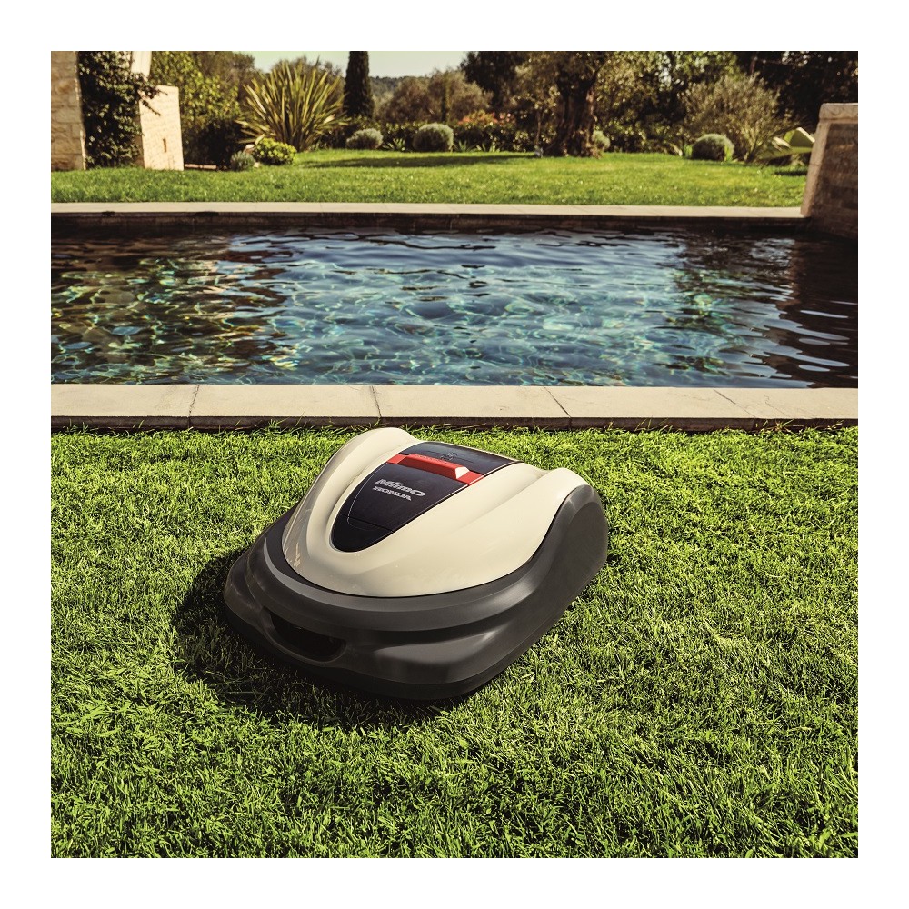 Tondeuse robot HONDA HRM 3000 - Fournials Motoculture